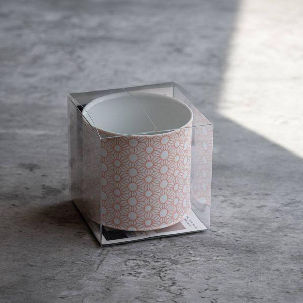 ー手のひらから伝わる素材感ー　glazes クリアボックス入土と硝子。そのコントラストを感じて楽しむ器。器を見ることができる透明なクリアボックスに入っているので、大切な友人たちに、お世話になった方々に、いつもの気持ちをきちんと伝えられ、そし...