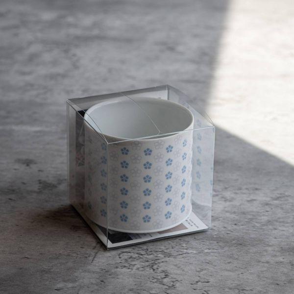 ー手のひらから伝わる素材感ー　glazes クリアボックス入土と硝子。そのコントラストを感じて楽しむ器。器を見ることができる透明なクリアボックスに入っているので、大切な友人たちに、お世話になった方々に、いつもの気持ちをきちんと伝えられ、そし...