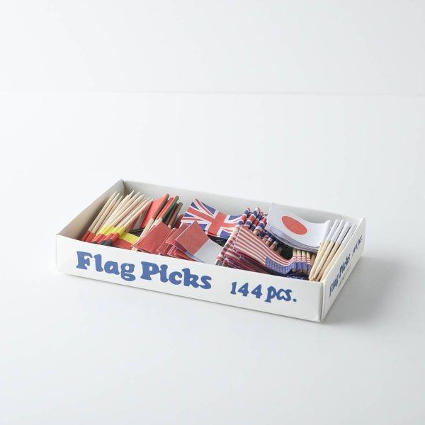 「あ〜コレ、子どもの頃のお子様ランチに付いてたやつだ〜」！懐かし可愛い、古きよき思い出をリバイバル♪あの頃は一つひとつ大切に集めていた旗を、今は「ふふっ」と大人買い♪「自分の子どもにもぜひ使って欲しい」なんて夢も叶えて、「コレはブラジル〜、...