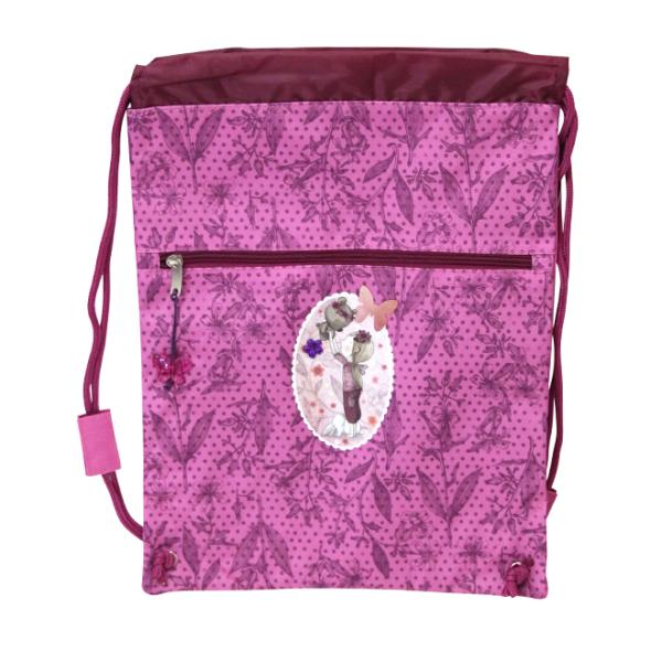 スペインからオシャレでカラフルなキッズアイテムがやってきました♪日本ではなかなかお目にかかれないアイテムなのでおススメです！濃いめのパープルが女の子らしくてとってもオシャレなナップサック！引手部分のチャームもかわいらしいです。シューサックと...