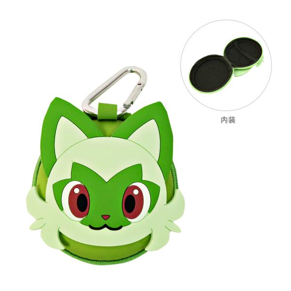 ポケモンの丸型ポーチが登場♪ダイカットのキャラクター付きでかわいい♪小銭や小物を入れるのにぴったり◎内側にはメッシュポケット付き◎カラビナ付きでバッグなどに付けれて持ち運びに便利◎【仕様】本体サイズ：約W90×H100×D40mmカラビナ付...