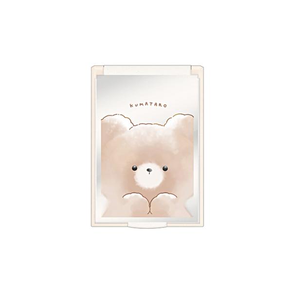 クマタロ柄のSサイズミラーが登場！乳白ベージュを基調としたデザインがかわいい♪ポーチや小さなバッグに入れて持ち運びに便利なコンパクトサイズです◎【仕様】本体サイズ：約W57×H83×D6mmパッケージサイズ：約W65×H115×D6mm材質...