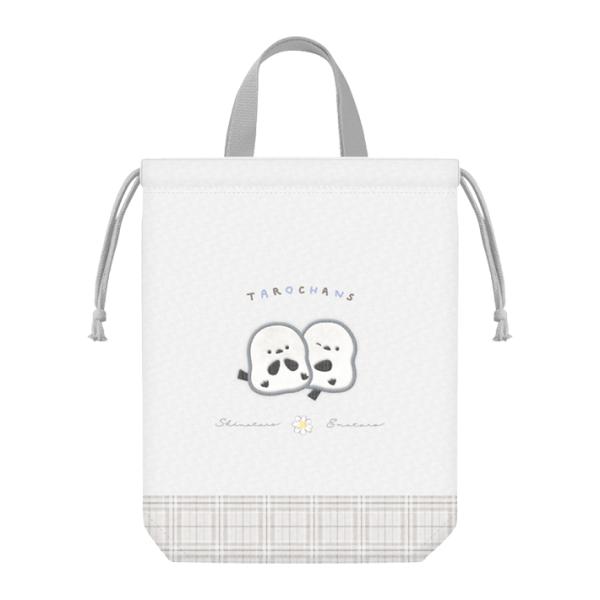 上履きや体育館シューズなどを入れるのにぴったりなシューズバッグです。しわになりにくく乾きやすい生地なので洗っても安心！中央のワッペンがかわいいデザインです♪内側には安心便利なネームタグ付き◎【仕様】サイズ：約W240×H300×D70mm材...