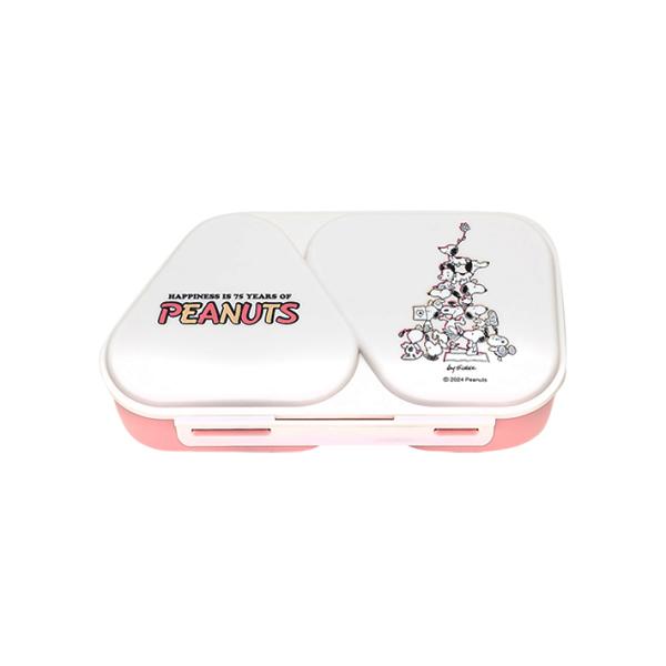 ピーナッツ・誕生75周年記念グッズが登場♪おかずも入る携帯おにぎりケースです。簡単・時短におにぎりが作れる押し型付き◎【仕様】サイズ：約W180×H52×D99mm容量：465ml（△215ml、〇250ml）日本製【品質表示（耐熱温度）】...