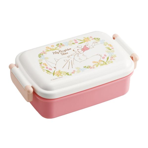 となりのトトロのランチボックスが登場！ドーム型のフタでふんわりとご飯やおかずが詰められます！おかずが片寄りにくい高い仕切り付き◎【仕様】サイズ：約W170×H105×D60mm容量：450ml名前シール付きフタを外して電子レンジ使用OK食洗...