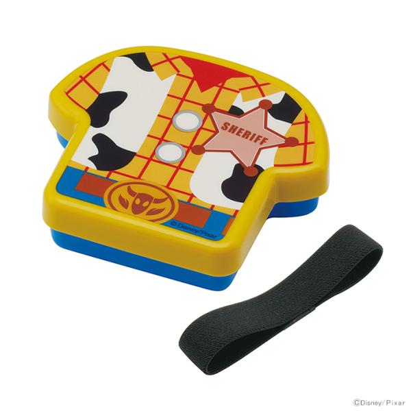 トイ・ストーリーのキャラクターデザインのお弁当箱が登場！こども用にぴったりサイズと形がかわいい♪ランチベルト、名前シール付き♪フタを外して電子レンジ使用可能◎【仕様】サイズ：約W142×H124×D43mm容量：310ml材質：ポリプロピレ...