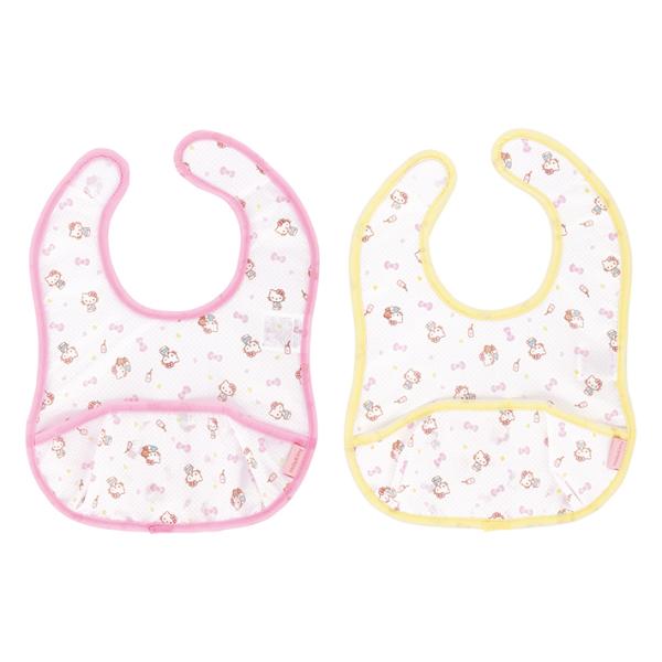 お子様の食事をサポートする、便利なベビーエプロン2枚組です◎食べこぼしをしっかりキャッチする立体ポケット付き。撥水加工でお手入れが簡単で、洗濯機でも丸洗いできます♪面テープで着脱やサイズ調整が楽にでき、薄くて軽いのでお子様の負担になりません...