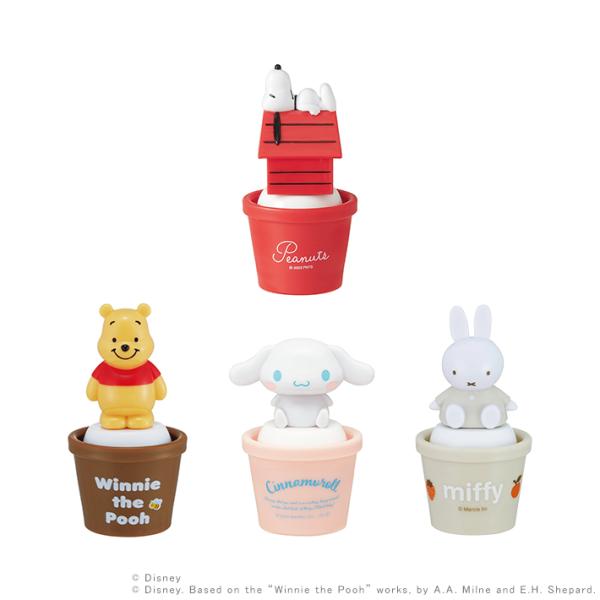 かわいいマスコットがポイントのソルトケース！可愛いキャラクターで棚やダイニングテーブルを可愛く演出♪回転ロック式で、飾っておけるスタンド付き◎【キャラクター】・スヌーピー(4973307653575)・くまのプーさん(49733076536...