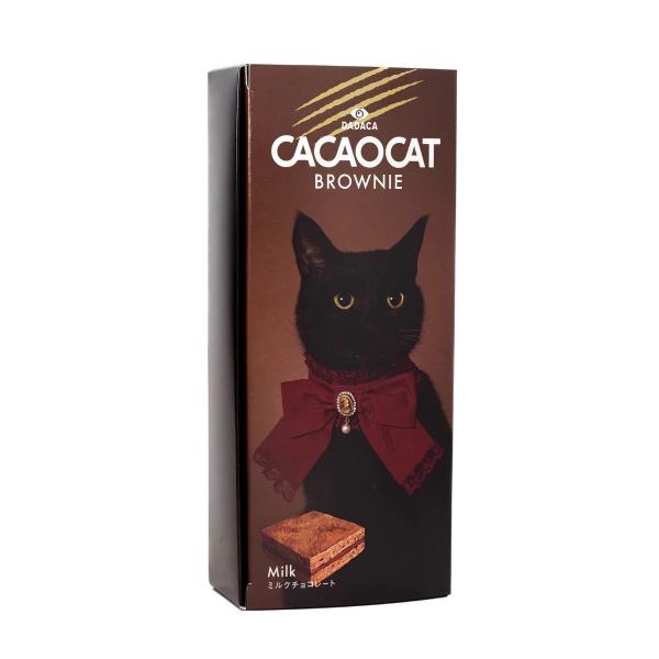 CACAOCATがブラウニーになりました。オリジナルのミルクチョコレートをブラウニー生地でサンドし焼き上げました。〈アーティスト・木野聡子さんとのコラボパッケージ〉手作りの首輪を絞った美しい黒猫のオリジナル写真作品。凛とした猫の瞳が印象的。...