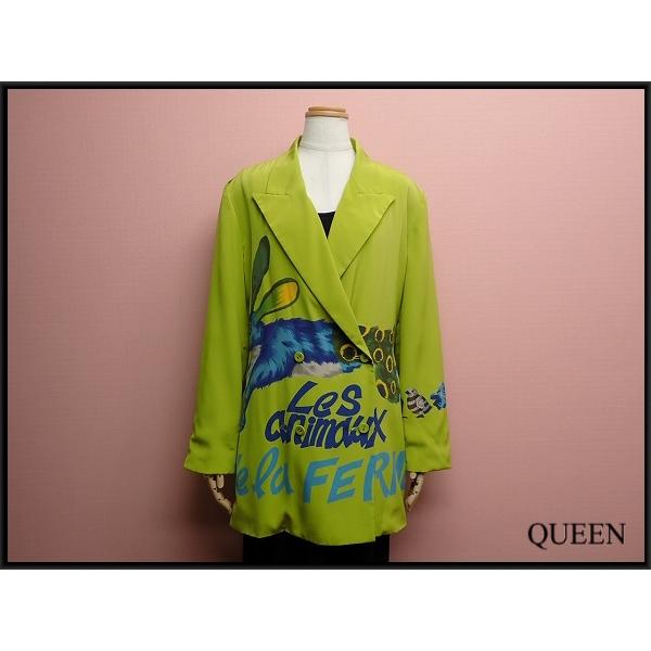 ブランド・説明TOKUKO 1er VOLトクコプルミエヴォルのジャケットです。とても雰囲気のあるデザインですね。素敵にお使い頂けると思います。気になる方は是非ご検討下さい。サイズ表記　なし　　　実寸　着丈76cm　身幅54cm　肩幅43....