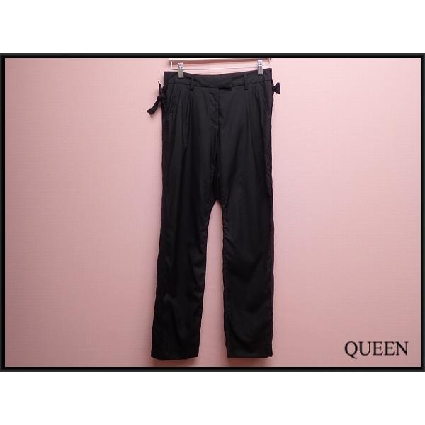 ブランド・説明VIKTOR &amp; ROLFヴィクターアンドロルフのパンツです。イタリア製、ウエストサイドにリボンデザインです。素敵にお使い頂けると思います。気になる方は是非ご検討下さい。サイズ表記　40　　　実寸　ウエスト74cm　股...