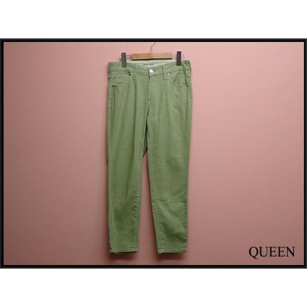 ブランド・説明CARA O CRUZレリアン・キャラオクルスのカラーパンツです。使いやすそうなデザインですね。素敵にお使い頂けると思います。気になる方は是非ご検討下さい。サイズ表記　7　　　実寸　ウエスト72cm　股下61cm　股上24cm...