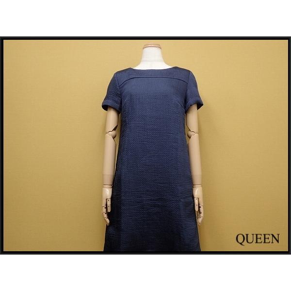 ブランド・説明ANTONELLIアントネッリのワンピースです。イタリア製、とても洗練された印象ですね。素敵にお使い頂けると思います。気になる方は是非ご検討下さい。サイズ表記　40　　　実寸　着丈87.5cm　身幅42cm　肩幅38cm　袖丈...