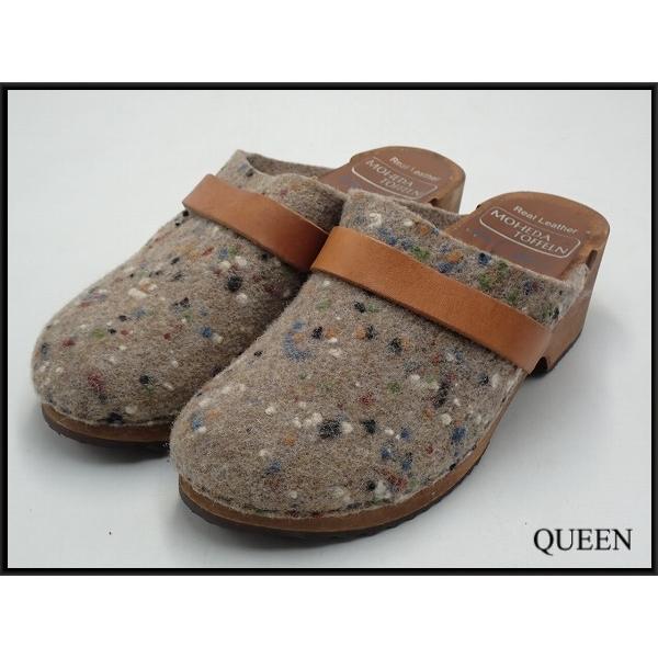 ブランド・説明MOHEDA TOFFELNモヘダトフェールのフェルトサボです。スウェーデン製、とても雰囲気のあるデザインですね。素敵にお使い頂けると思います。気になる方は是非ご検討下さい。サイズ表記　38　　　実寸　24cm　　かかとの高さ...