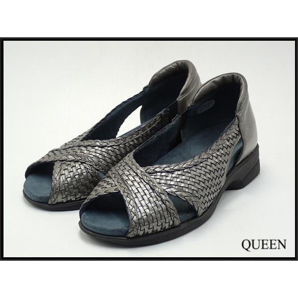 ブランド・説明RYUJI TAKAIリュウジタカイのサンダルシューズです。とても雰囲気のあるデザインですね。素敵にお使い頂けると思います。気になる方は是非ご検討下さい。サイズ表記　M　EEEE　　　実寸　23.5cm　　かかとの高さ3.5c...