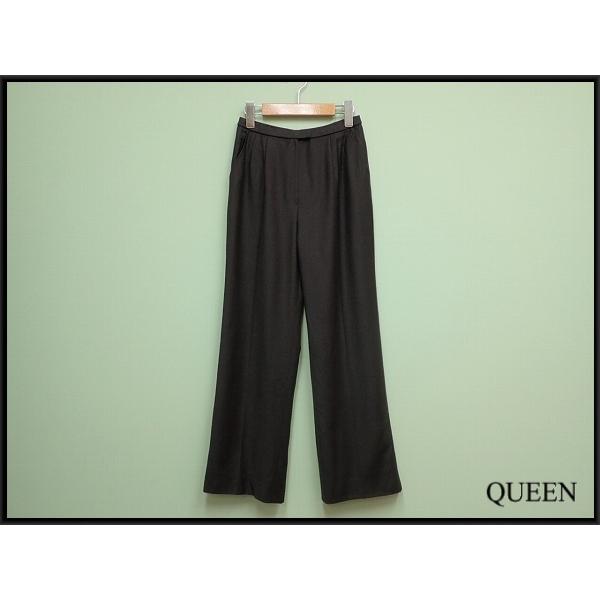 ブランド・説明Leilianレリアンのウールパンツです。イタリア製の上質生地を使用しています。素敵にお使い頂けると思います。気になる方は是非ご検討下さい。サイズ表記　9　　　実寸　ウエスト62cm　股下66cm　股上31cm　わたり28cm...