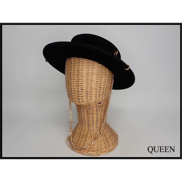 ブランド・説明RUSLAN BAGINSKIYラスランバジンスキーのハットです。とても存在感のあるデザインですね。チェーンやピンなどは取り外し可能です。素敵にお使い頂けると思います。気になる方は是非ご検討下さい。サイズ表記　S　（深さ7cm...