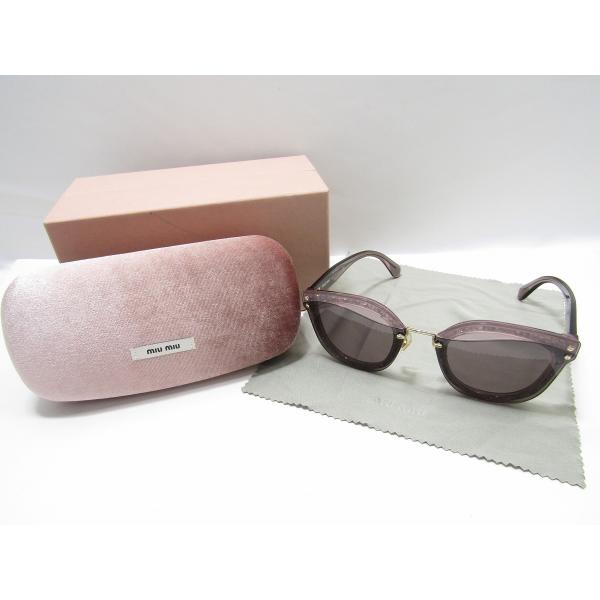 ◆ブランド名◆ミュウミュウ◆商品名◆サングラス◆カラー◆フレーム：ピンクレンズ：ブラウン◆お問い合わせNo.◆Z-2602-F【注意事項】※中古商品につき現状有姿でのお取引となります。　商品の状態にご理解いただける方のみのご購入お願い致しま...