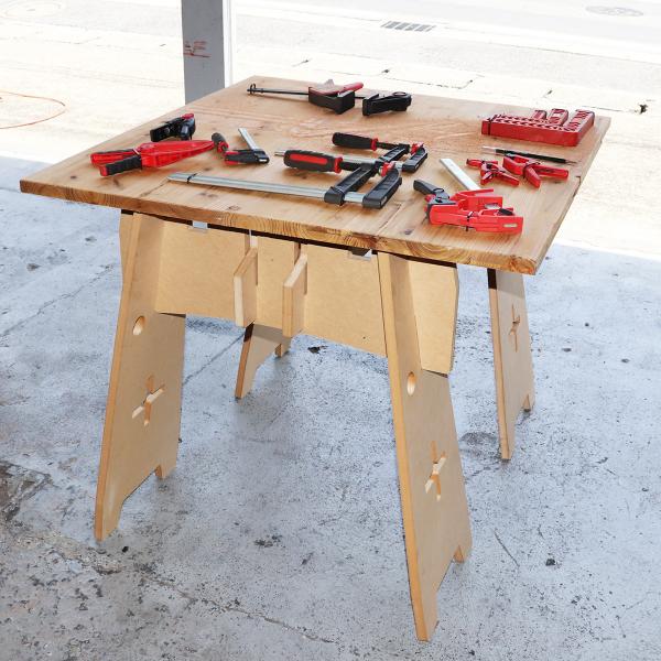 【stax tools】406 WoodRocksセット　【セット内容】406 WoodRocks×２408 ARM KIT×１【特徴】　・1分で完成！簡単４STEP！　・工具不要！はめ込むだけ　・２×４材対応の凹加工【商品詳細】●stax...