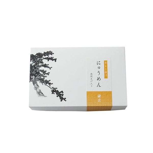 「商品情報」麺とだしパックを一緒に2分煮込むだけ。鍋1つで出来る、本格的な出汁で味わう神宗の即席にゅうめんです。天然利尻昆布とさば節、かつお節、煮干しからとる本格だしに、ハチ食品のオリジナルスパイスと塩昆布煮汁等を使用した、神宗独自の味わい...