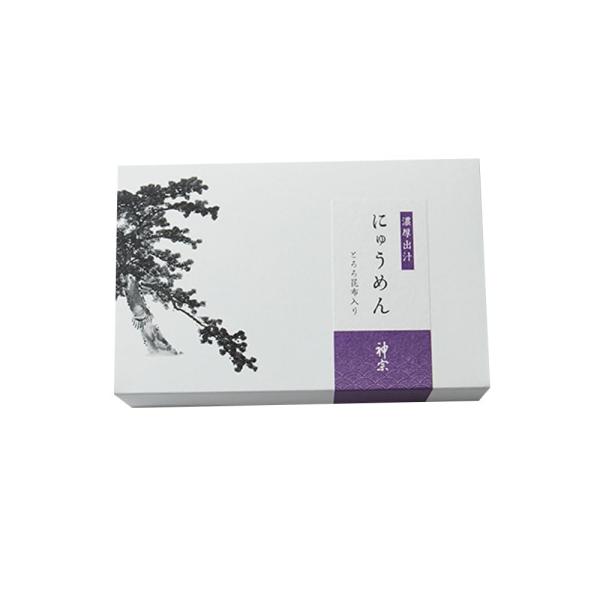 麺とだしパックを一緒に2分煮込むだけ。鍋1つで出来る、本格的な出汁で味わう神宗の即席にゅうめんです。だしには天然利尻昆布と宗田かつお本枯節を使用することで、うどん出汁のように、香り高く濃厚なのに雑味を抑えた余韻ある味わいです。国産長ねぎを石...