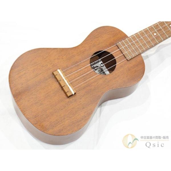 【状態】ヘッドのデカールに剥がれがございます。ボディの外周に打痕があり、全体のくすみなどの使用感が目立ちますが、その他大きなダメージはございません。フレット残り：8割程度トラスロッド：搭載なし電気系統：-重量：0.43kgネック：問題なし弦...