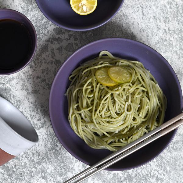 美濃焼 作山窯  テーブルコーディネート 北欧 丸皿 切立