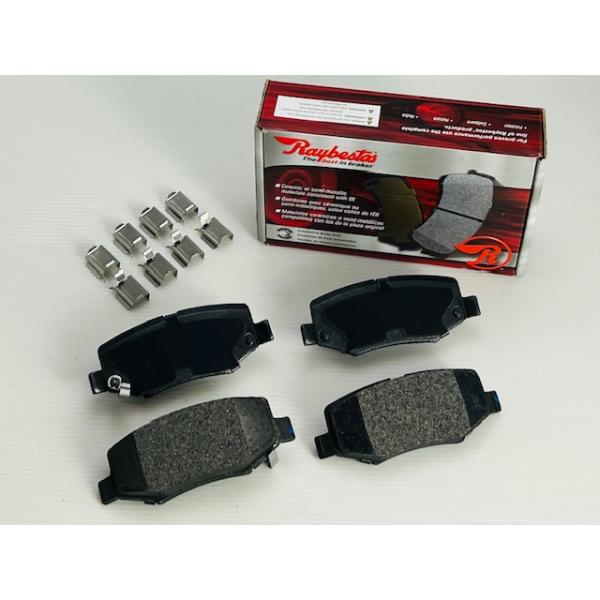 ○RAYBESTOS製　新品　未使用　です。●適合車種　ジープ　ラングラー　3,8/3,6L　2007〜2017年　ジープ　チェロキー　3,7L　2008〜2012年　ダッジ　ナイトロ　3,7L　2007〜2011年　※年式の確認は車体番号...