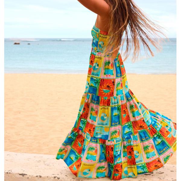 世界中のビーチリゾートを廻った思い出を描いたアートに定評があるオーストラリア出身のアーティスト、ATLAS_ATLASとのコラボアイテム。切手やポストカードをイメージしたアートをコラージュしたコットン素材のマキシドレス。胸元はゴムでフィット...