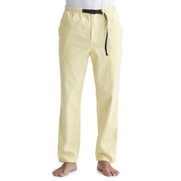 コットンベースのストレッチチノ素材を使用したイージーパンツ。ウォッシュ加工を施し、適度なユーズド感を演出しました。ヒップ部分にQUIKSILVERのロゴを刺繍。ウエストはアジャスター付きで楽にサイズ調整ができます。シルエットは汎用性の高いレ...