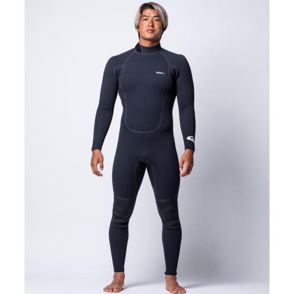 "■SYSTEM/MODEL　NEW BACK ZIP SYSTEM■FUNCTION　海水がスーツ内に入り込む前に下に落として吐き出すよう防水性を強化した背中内側のダブルフラップ構造。重なりや巻き込みストレスのあった背中のウォーターシール...