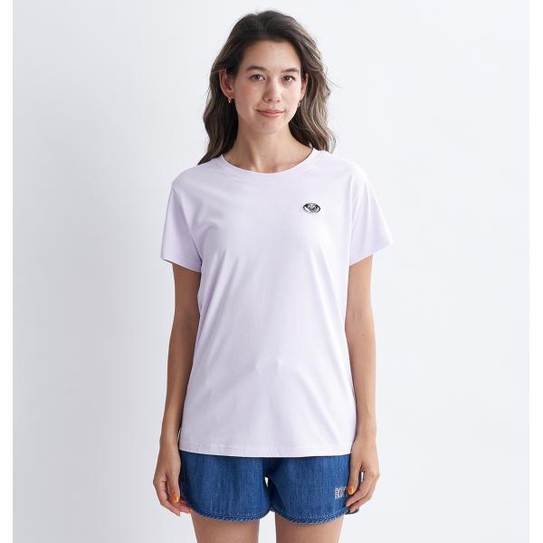 BOXシルエットのシンプルなデザインのTシャツ。胸元にはサターンロゴのチビワッペンを乗せ、バックにはシンプルなメッセージをプリントしました。ユニセックスで着られるアイテムです。