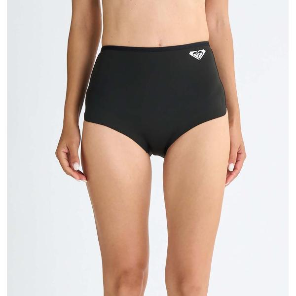 JAPAN FIT海外トップクラスの超軽量伸縮エコ素材の1mm厚スイムショーツ。ジャージとネオプレンゴムのラミネートには水性糊（AQUAα）を使用し、環境に優しいだけでなく、しなやかな伸縮性と快適な着用感を両立させパフォーマンスにも優れてい...