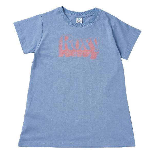 フロントに大きなROXYのファットロゴをプリントしたTシャツワンピース。肩周りがコンパクトなAラインのシルエットです。1枚でサラッと着ても、レギンスと合わせたコーディネートも楽しめます。バックにフロントと同柄のプリントをあしらいました。