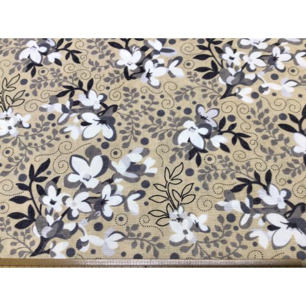 ☆メーカーmoda☆デザイン BASICGREY date night☆サイズ  縦50×よこ110cm☆白の花が全体をトーンアップしていますね