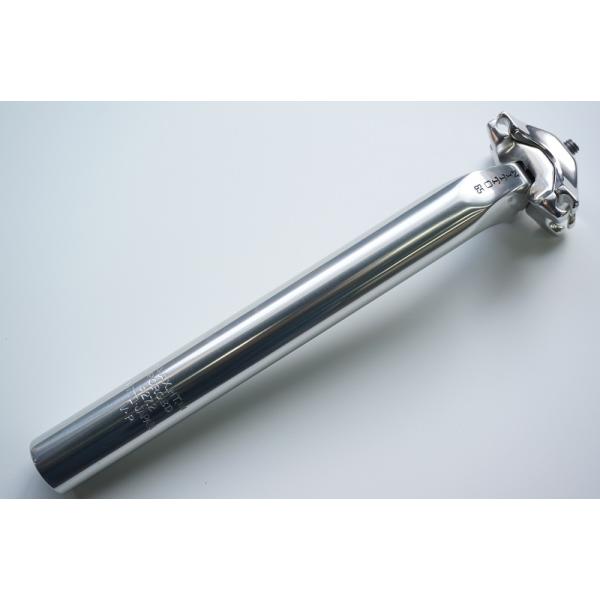 ・基本的にお支払い頂いた翌日の発送になりますので予めご了承願います。・日東　ＮＩＴＴＯ　ニットー　シートポスト　Ｓ−６５　新品　の出品です。・カーボン製レールのサドルには非対応です。・素材　　アルミニウム合金　鍛造・径　　２７．２ｍｍ・長さ...