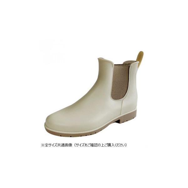 楽に履けるサイドゴアのレインブーツです。雨の日だけでなくアウトドアのシーンや普段使いもできるアイテムです。