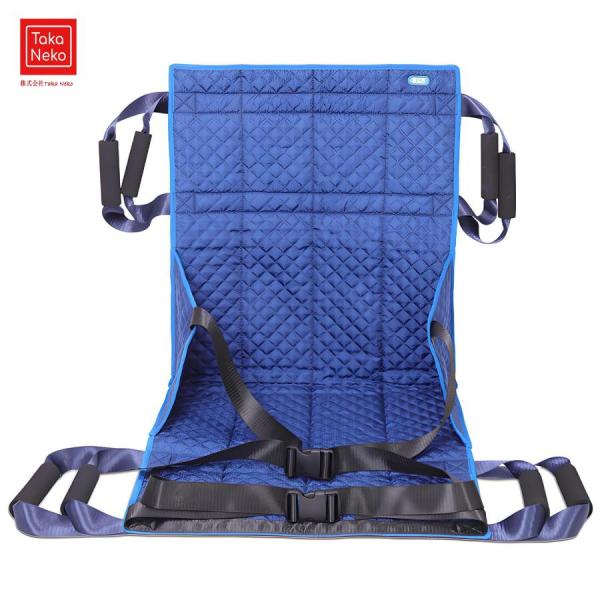 【介助の負担を軽減する多ハンドル設計】移乗シートは多ハンドル設計により、前後で協力して持ち上げることで運搬が楽になります。さまざまな状況に対応し、介護者と被介護者の双方にとって快適なサポートを実現します【快適な背中設計と荷重分散】背中を締め...