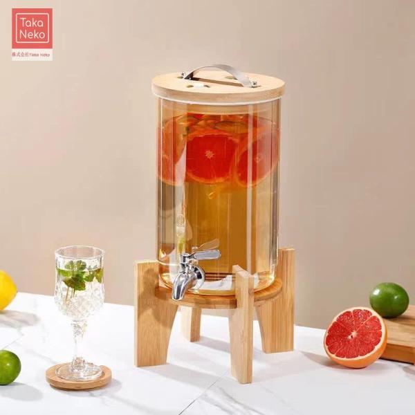 ? 多目的ドリンクサーバー：ガラス製ウォーターディスペンサーは、屋内外での使用に最適です。エレガントで使いやすく、お手入れも簡単です。ガラス飲料ディスペンサーは、レモネード、ジュース、ソフトドリンク、アイスティー、ホットドリンクを提供できま...