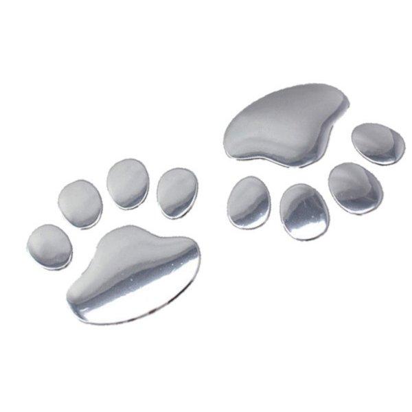 車のボンネットや窓などに貼れる立体肉球シールです貼り付け方法1.貼り付け部分の汚れ、油脂をふき取ってください2.白い剥離紙を剥がして貼りたい部分につけてください3.表の透明フィルムを剥がして完成です