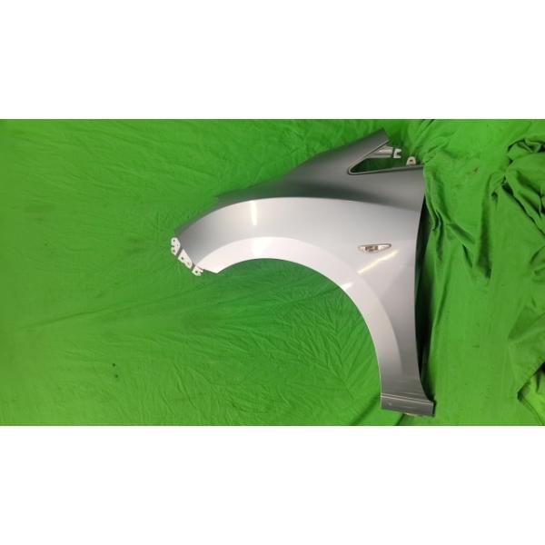 **** 商品説明を必ずご確認ください ****部品管理番号：320250805610700メーカー純正品番：C514-52-211部品名：左Fフェンダー部品区分：リサイクル品車名：プレマシー車両タイプ名：ステーションワゴン通称型式：CWE...