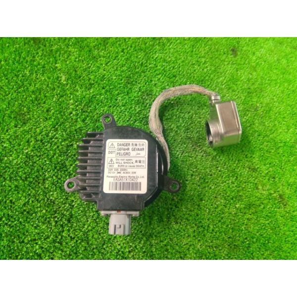 **** 商品説明を必ずご確認ください ****部品管理番号：320260107710811部品メーカー：Panasonicメーカー純正品番：84965FJ000部品名：ライトコントロールユニット部品メーカー品番：EASA51X10422部...