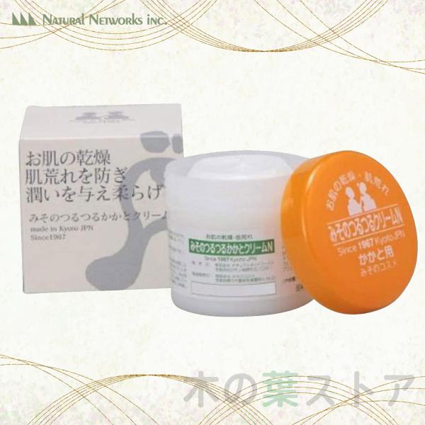 ガチガチ・ガサガサ、頑固な"かかと"に硬くなったかかとを柔らかくする保湿成分の尿素にコラーゲンとアケビ茎エキスを新たに加え、長年あきらめていたガチガチかかとに、つるつるクリームの保湿効果が活躍します。「ほんとうにつるつるになるの！」と"口コ...