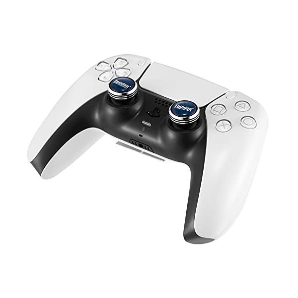 ネイビーブルー/-/-・Color:ネイビーブルー・パッケージ個数:1・PS5 DualSenseとDualSense Edgeに適応するスティックカバーで、見た目と操作性向上です。・メタルの厚重感で、グリップはもっとつよく、よりスムーズな...