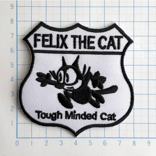 ■サイズ:8cm×8cm■持ち物を飾ったり、穴の開いたところにぺたっと張って補修したりと便利なアイロンワッペンです。■裏面糊付き刺繍アイロンワッペン※あて布をしてのアイロン接着をお勧めいたします。