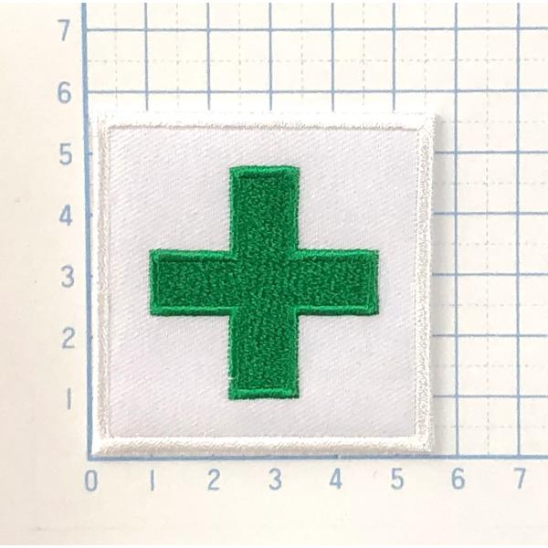 ■サイズ:(約)5.5cm×5.5cm■持ち物を飾ったり、穴の開いたところにぺたっと張って補修したりと便利なアイロンワッペンです。■裏面糊付き刺繍アイロンワッペン※あて布をしてのアイロン接着をお勧めいたします。