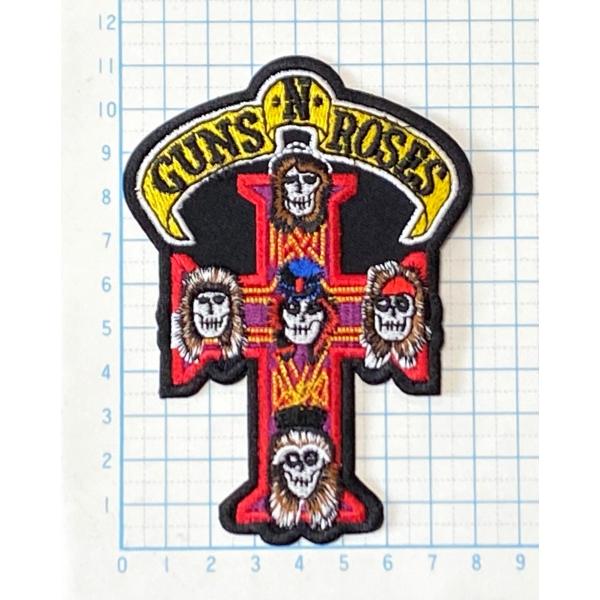 ■サイズ:(約)11cm×8cm■持ち物を飾ったり、穴の開いたところにぺたっと張って補修したりと便利なアイロンワッペンです。■裏面糊付き刺繍アイロンワッペン※あて布をしてのアイロン接着をお勧めいたします。