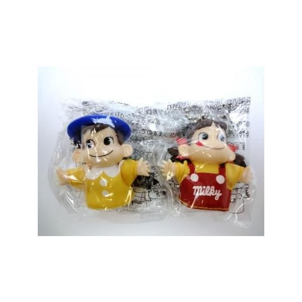 ミルキー　ペコちゃん・ポコちゃんの指人形 内袋未開封です。☆全長：約5センチ中古品　保存状態 良好　◇　商品管理は行っておりますがアンティーク品ですので、こすれ等がある場合がございます。◇　製品によりましては印刷が薄くなっている部分がありま...