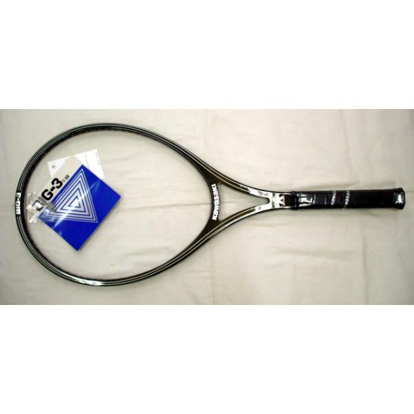 【商品名】 ＢＩＧ−３【メーカー】 その他メーカー【グリップサイズ】 4【重量（実測値）】 350g【フレックス（実測値）】 29【程度】 SS:新品【付属品】 ケース【商品No.】 D-1662※重量・フレックスに関しましては実測値となり...