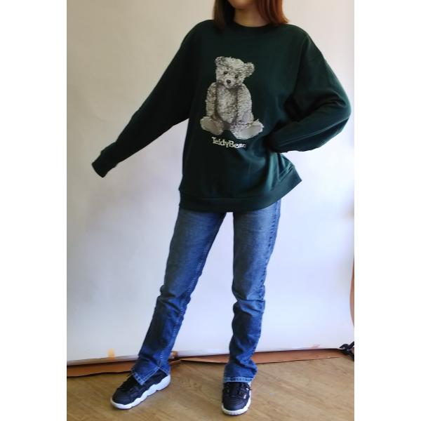 重ね着でも一枚でも着られるゆったりサイズの可愛い表情したTeddy Bear 素材：　本体　綿　　　　　　70％　　　　　　　ポリエステル　30％　　　　リブ　ポリエステル　60％　　　　　　　綿　　　　　　35％　　　　　　　ポリウレタン...